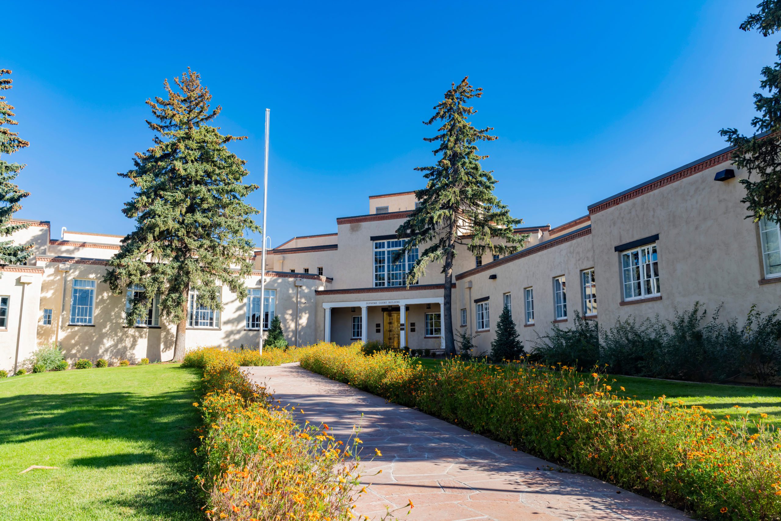 NM Supreme Court issues split ruling on governor’s emergency orders ...