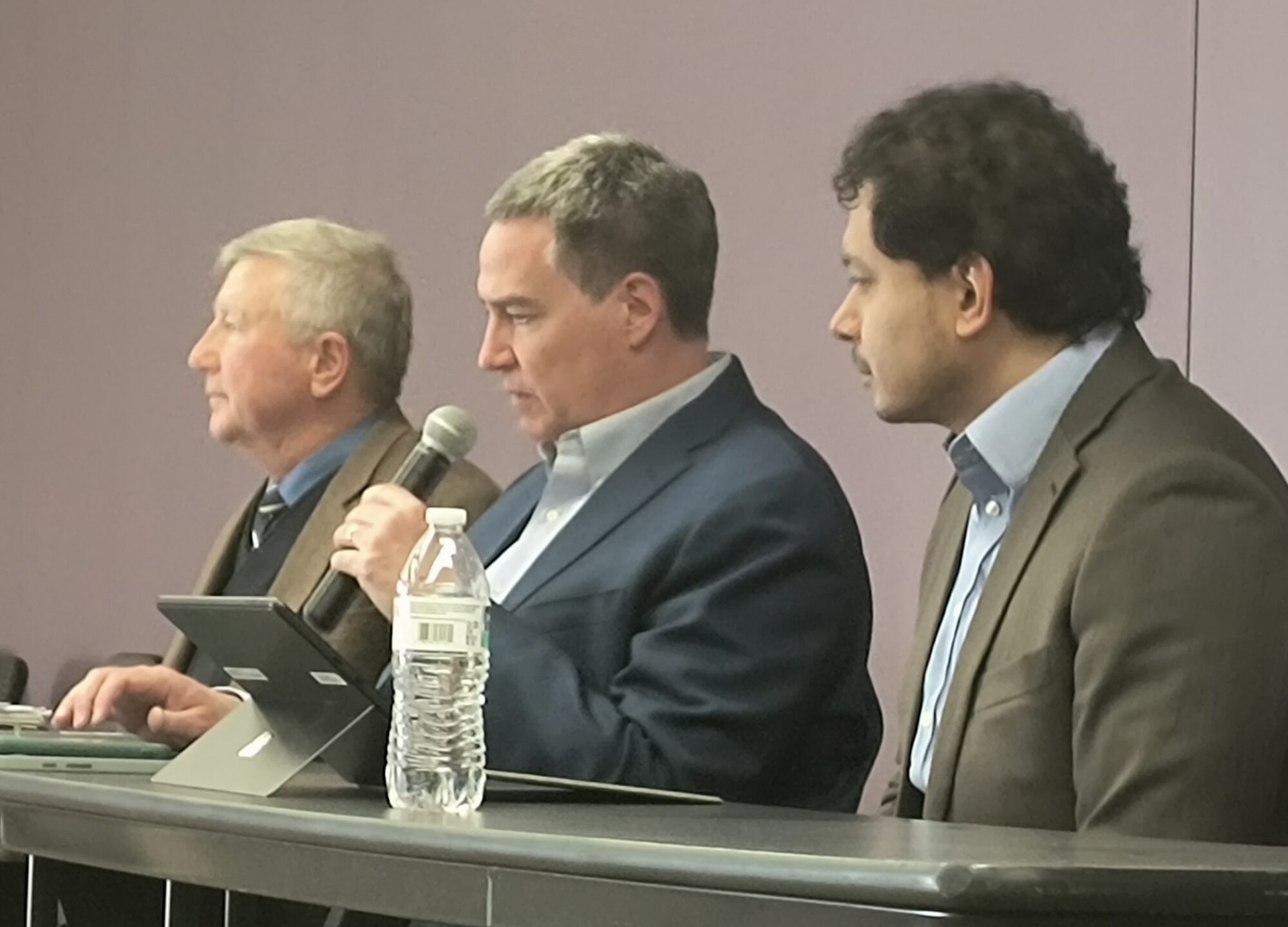 El Paso Electric wants to replace aging natural gas generation with ...